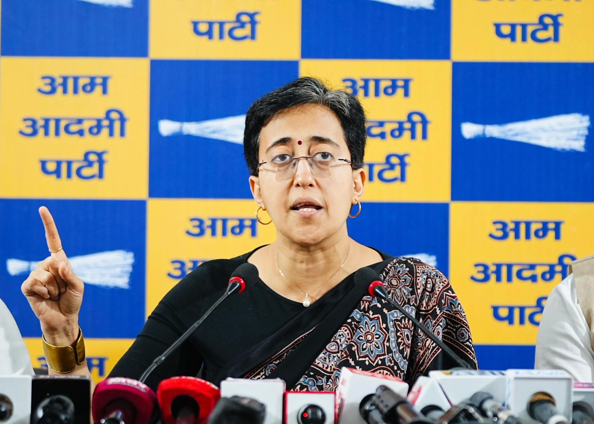 AAP’s historic decision in MCD; 12,000 contractual employees to be ...